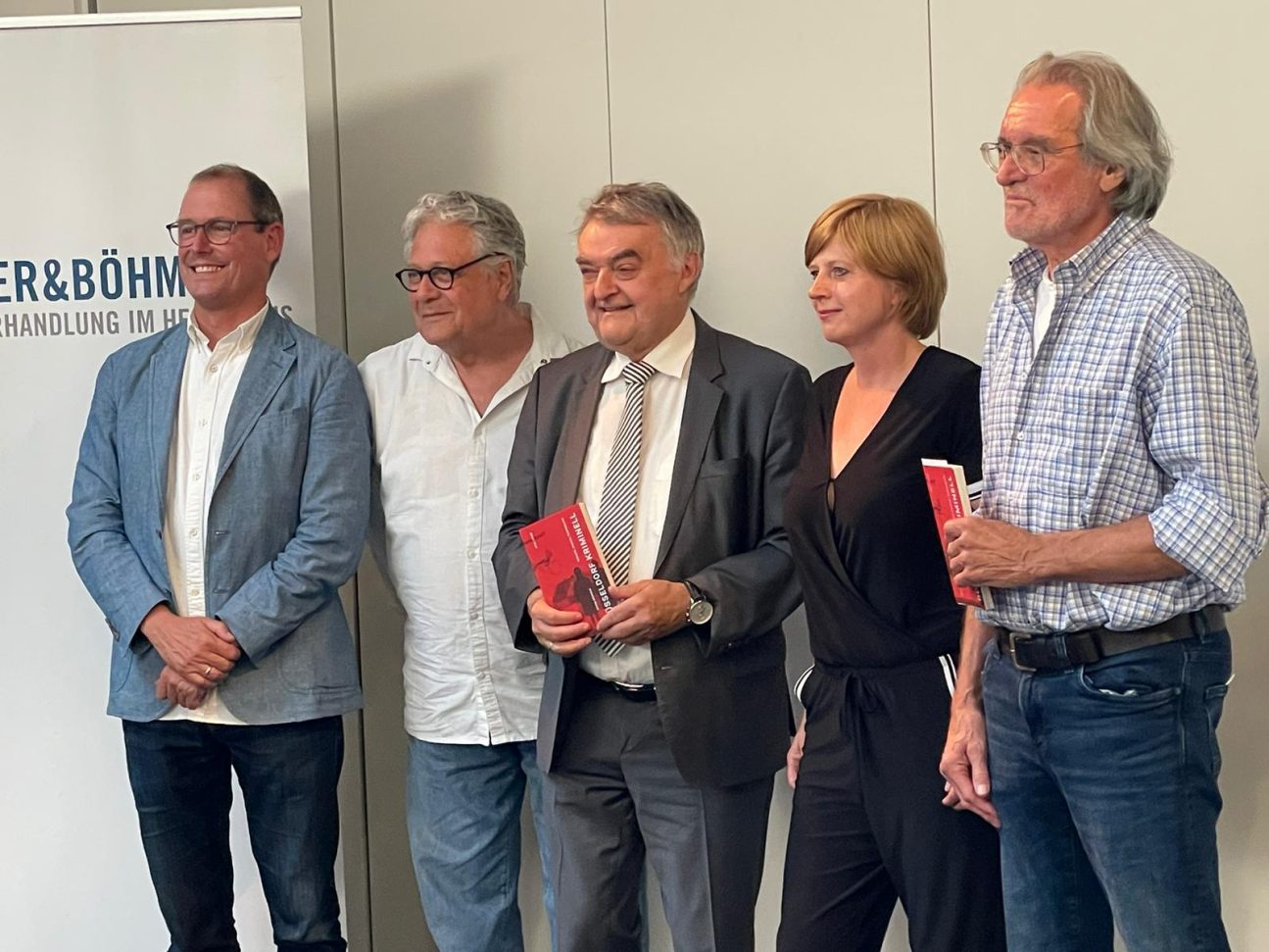 Herbert Reul (NRW Innenminister) im Gespräch mit Georg Bönisch ...